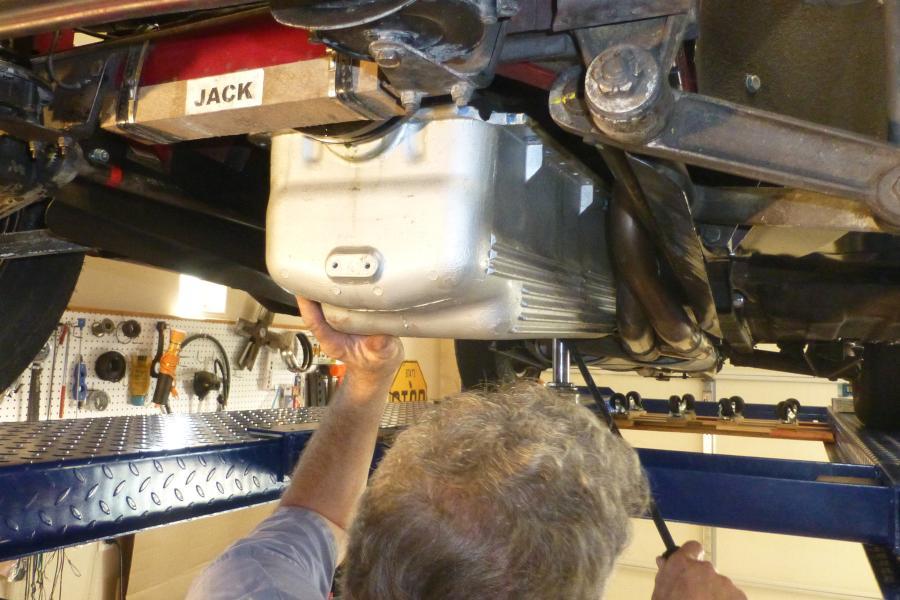 Oil sump removal with engine in car - Help - E-Type - Jag-lovers Forums