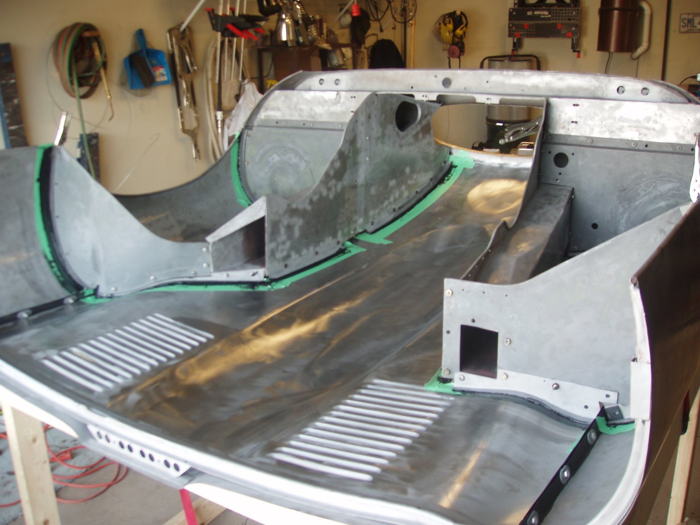 Bonnet Inside painting - E-Type - Jag-lovers Forums