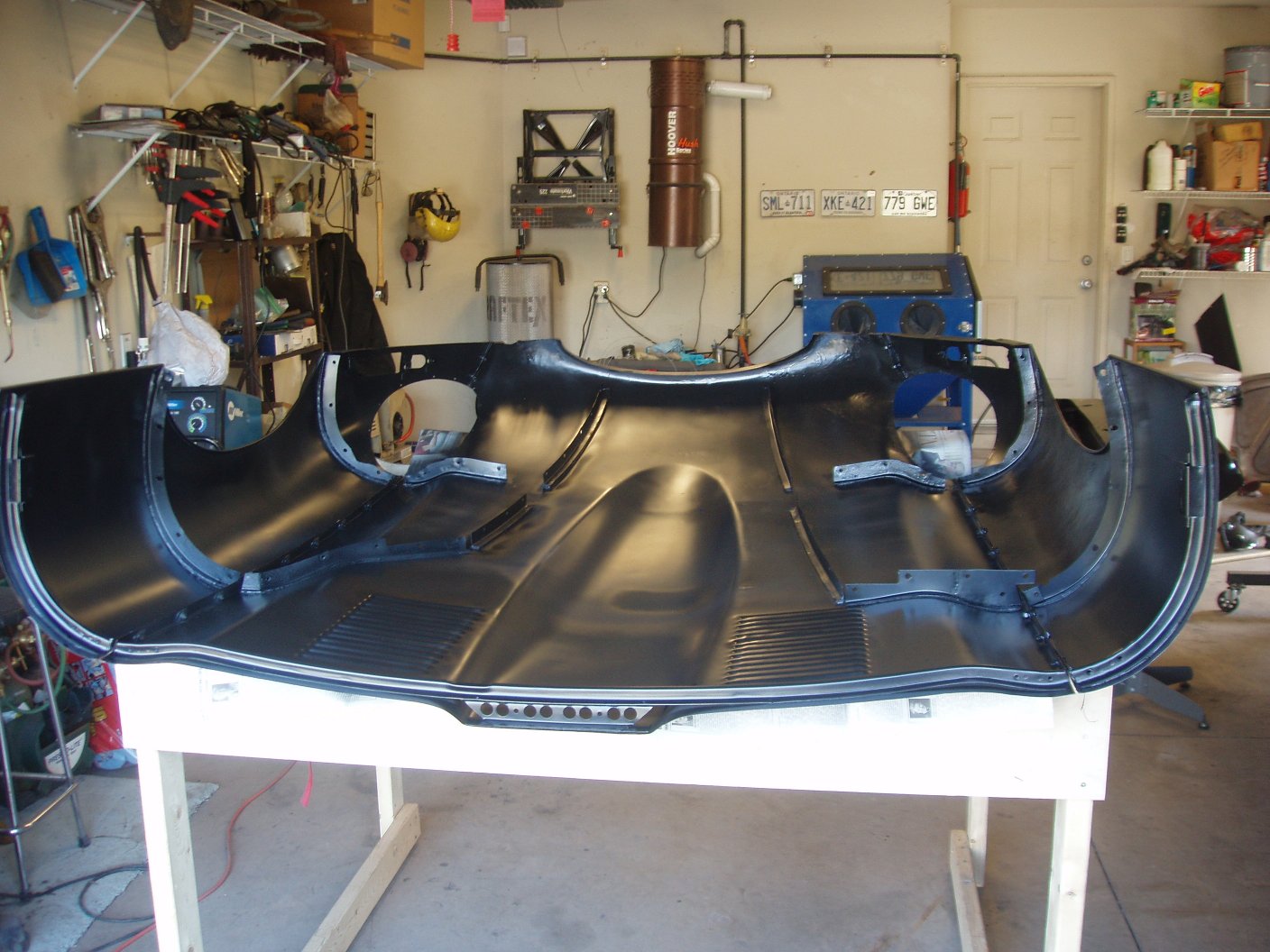 Bonnet Inside painting - E-Type - Jag-lovers Forums