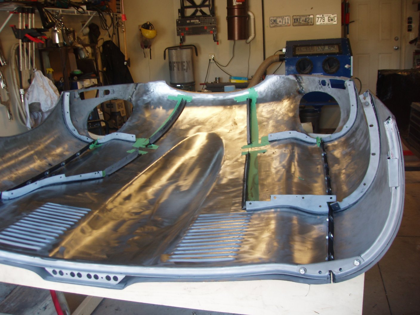 Bonnet Inside painting - E-Type - Jag-lovers Forums