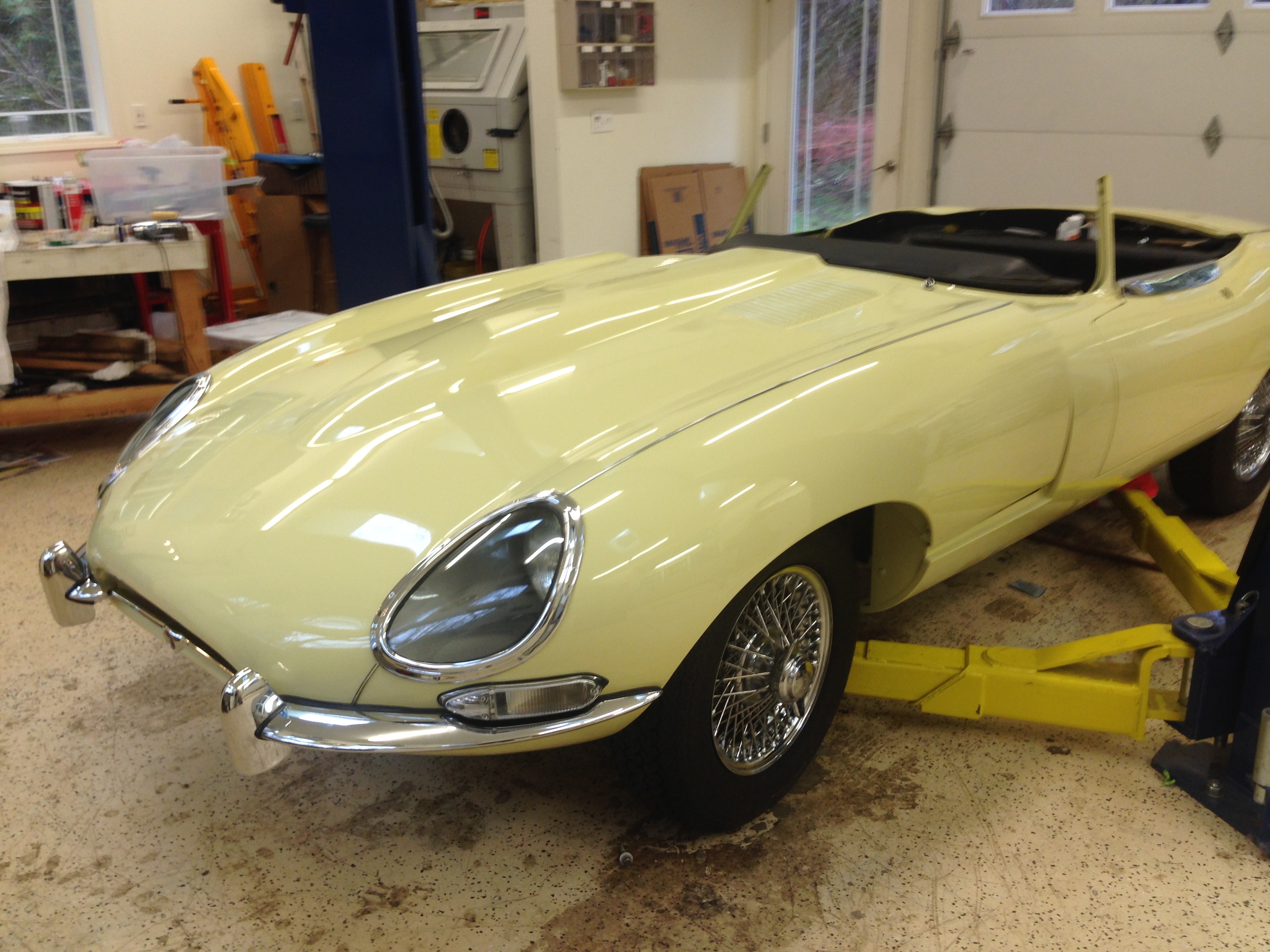 Bonnet is finally on - E-Type - Jag-lovers Forums