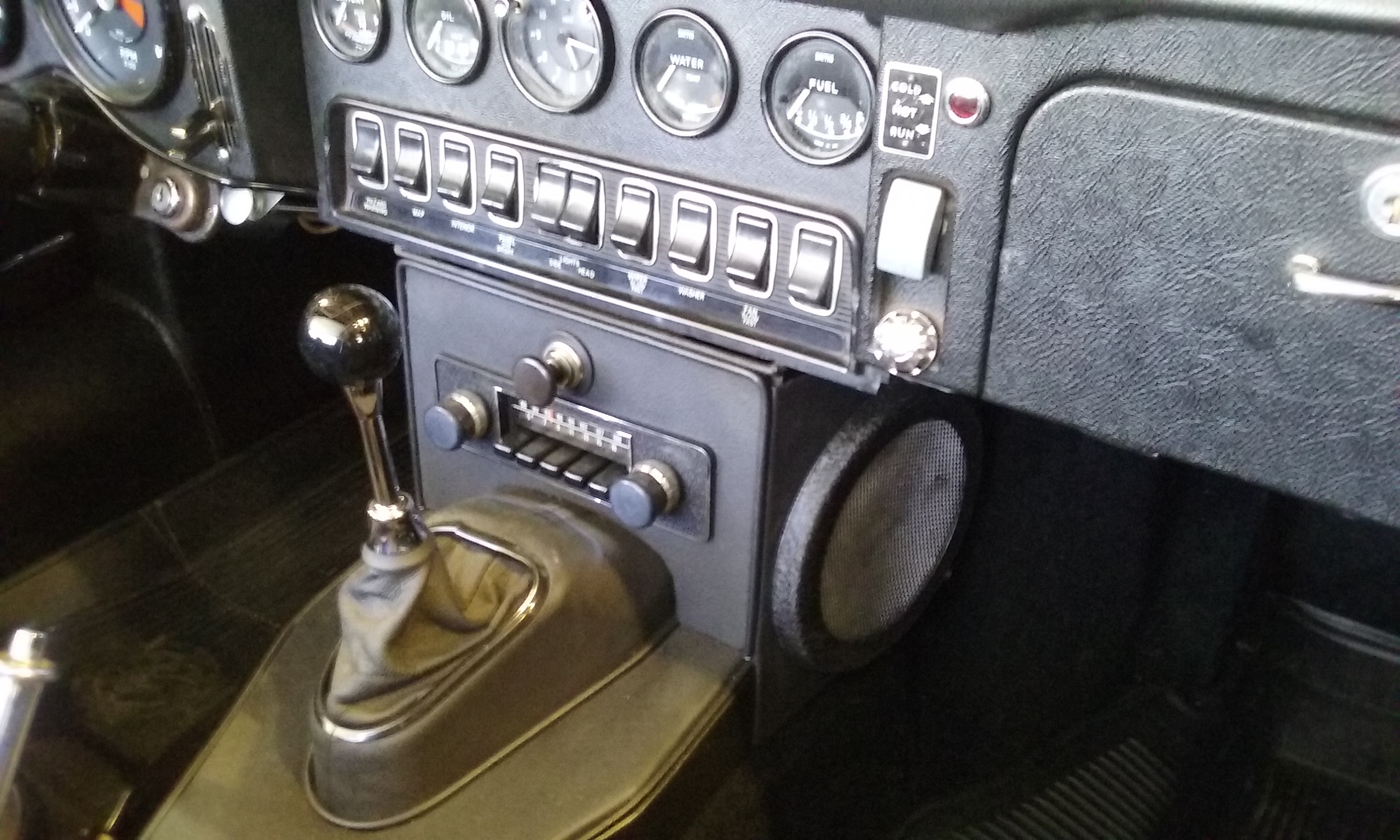 S II radio console, how to re-cover - E-Type - Jag-lovers Forums