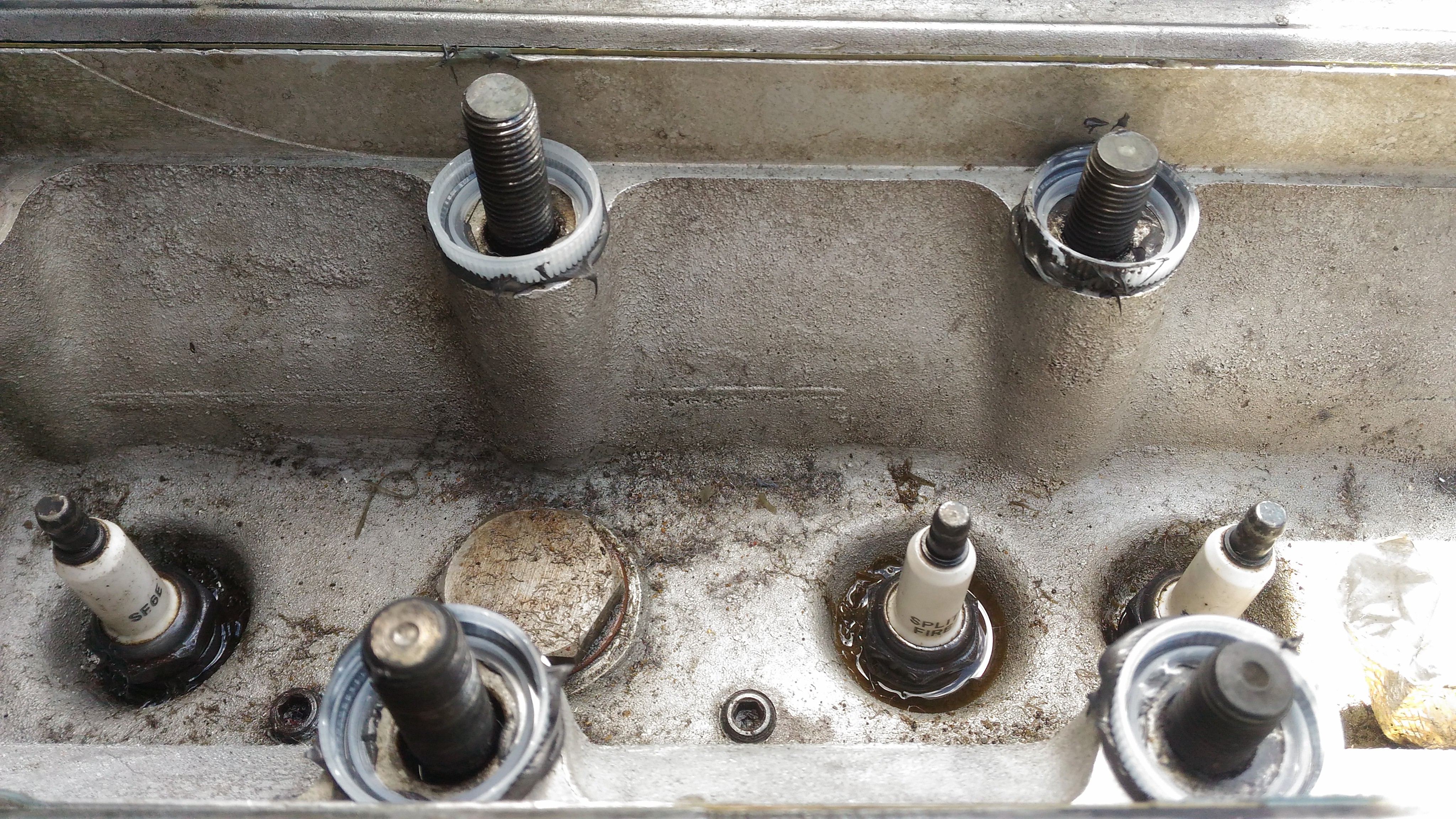 Welcome to hell(long w/ photos) Series 1 xj6 core plugs corrosion head ...