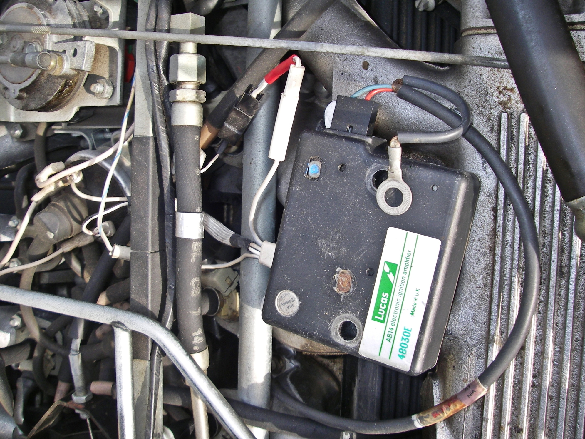 Ignition amplifier/ reluctor wire color ID - XJ-S - Jag-lovers Forums