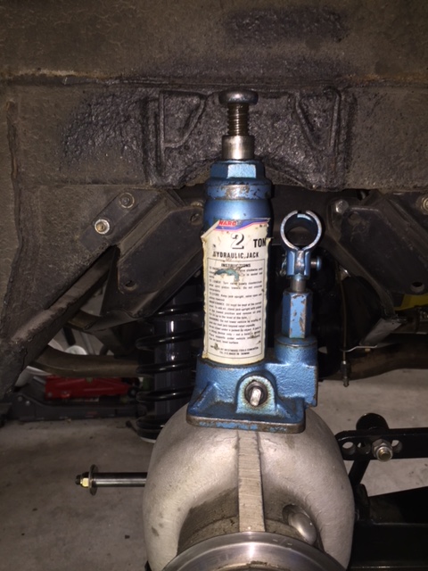 Rear shock installation - E-Type - Jag-lovers Forums