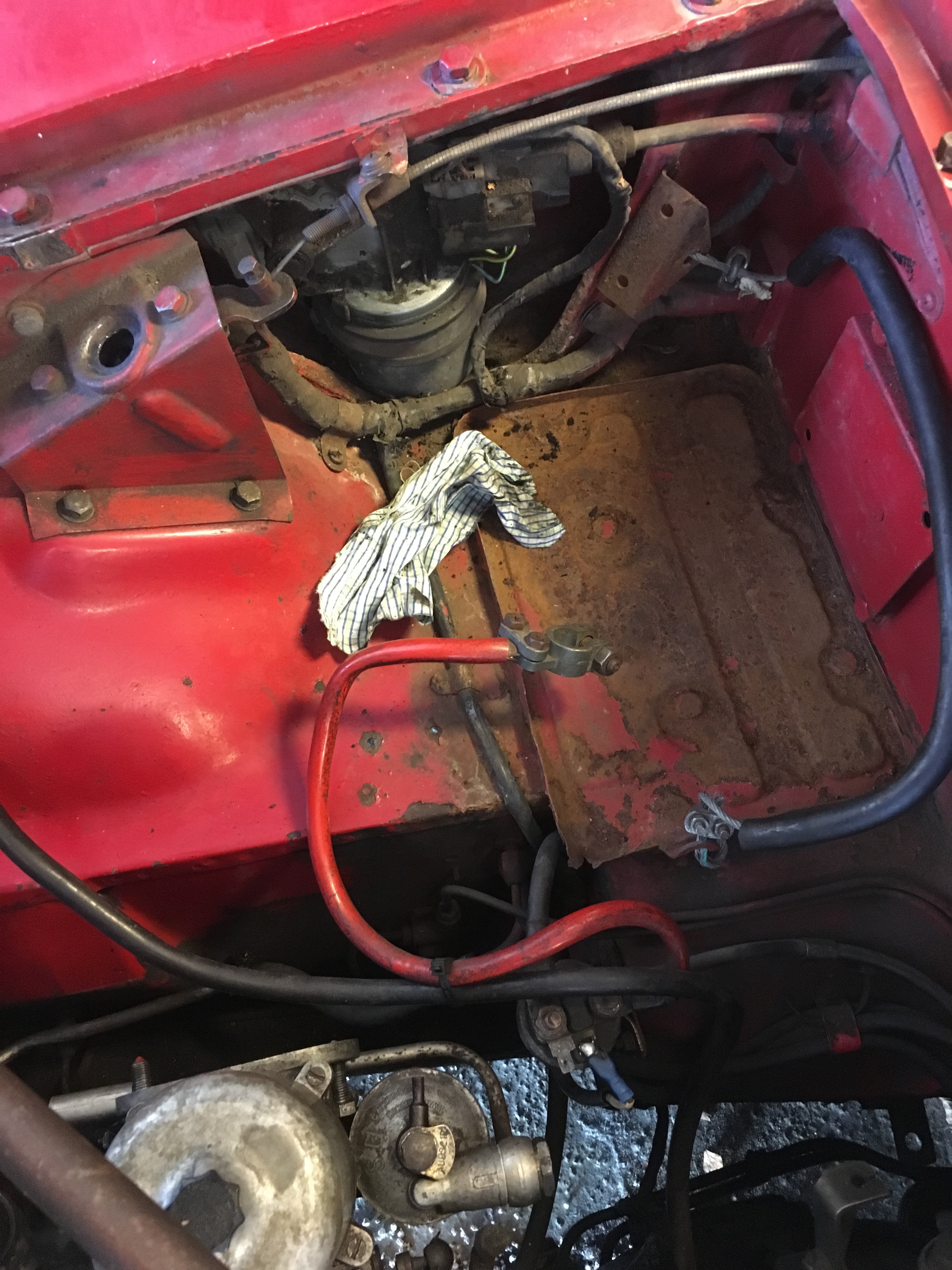 XJ6 S1 fuel tank venting - XJ - Jag-lovers Forums