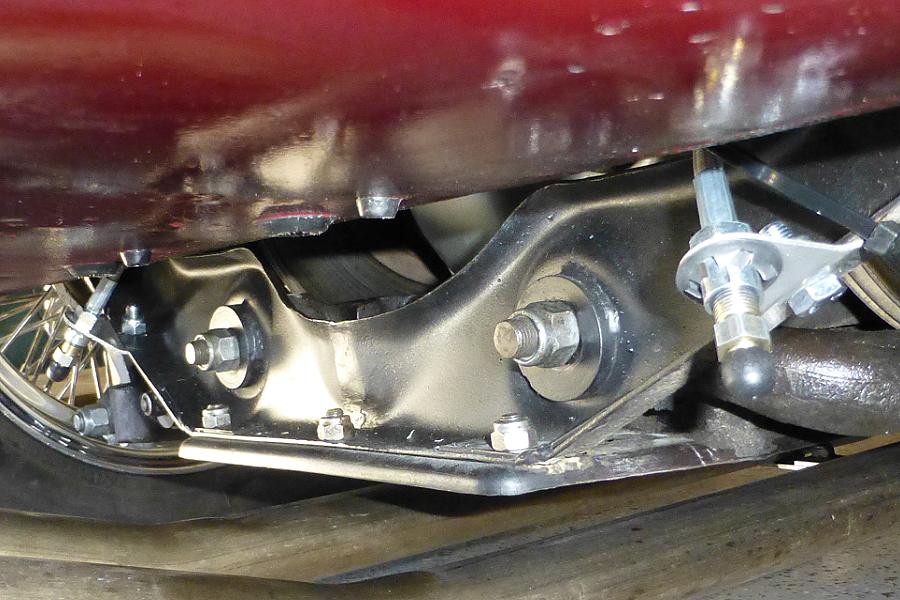 Remote brake bleeders - E-Type - Jag-lovers Forums